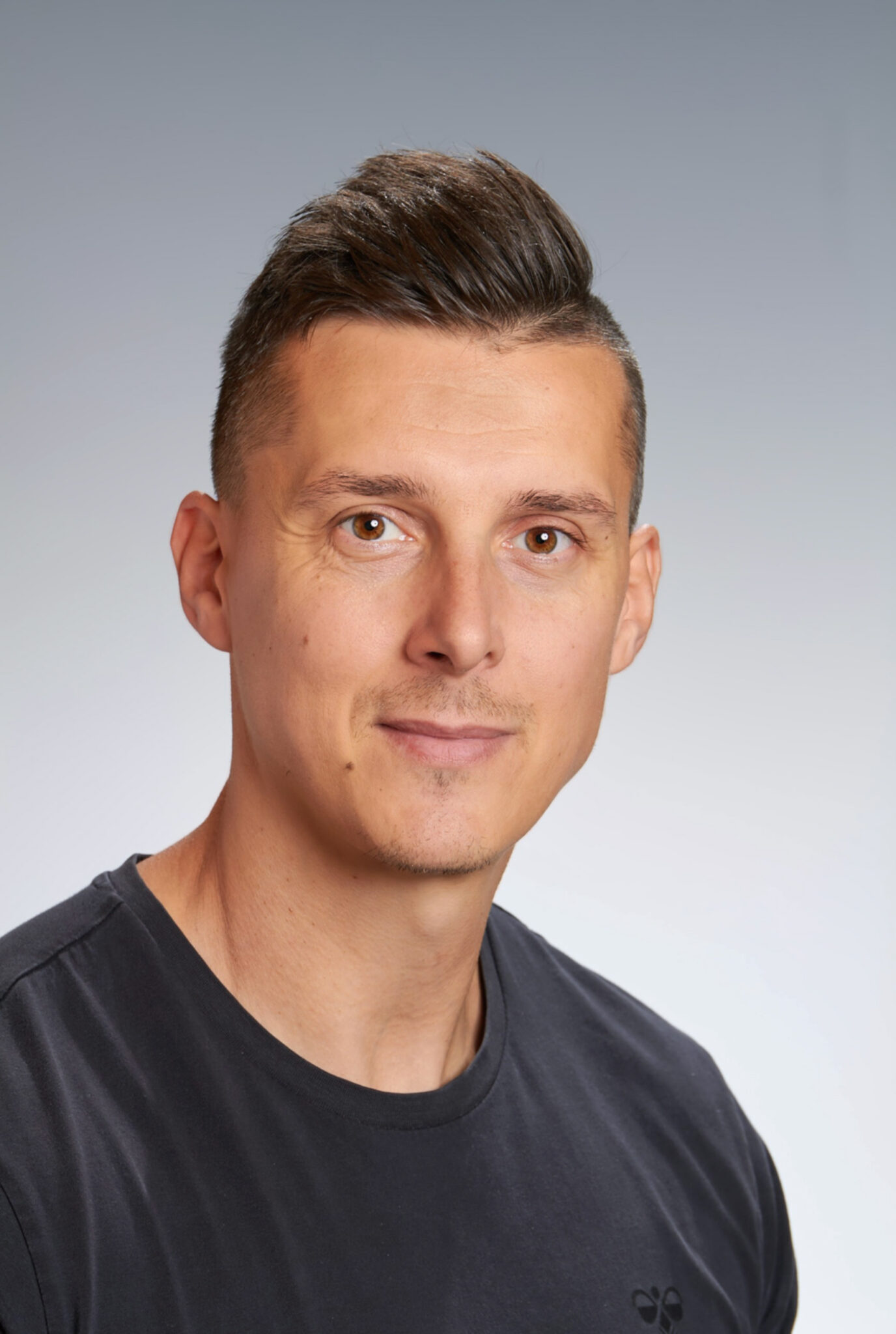 Mag. Ivan Kavran – BORG Dreierschützengasse